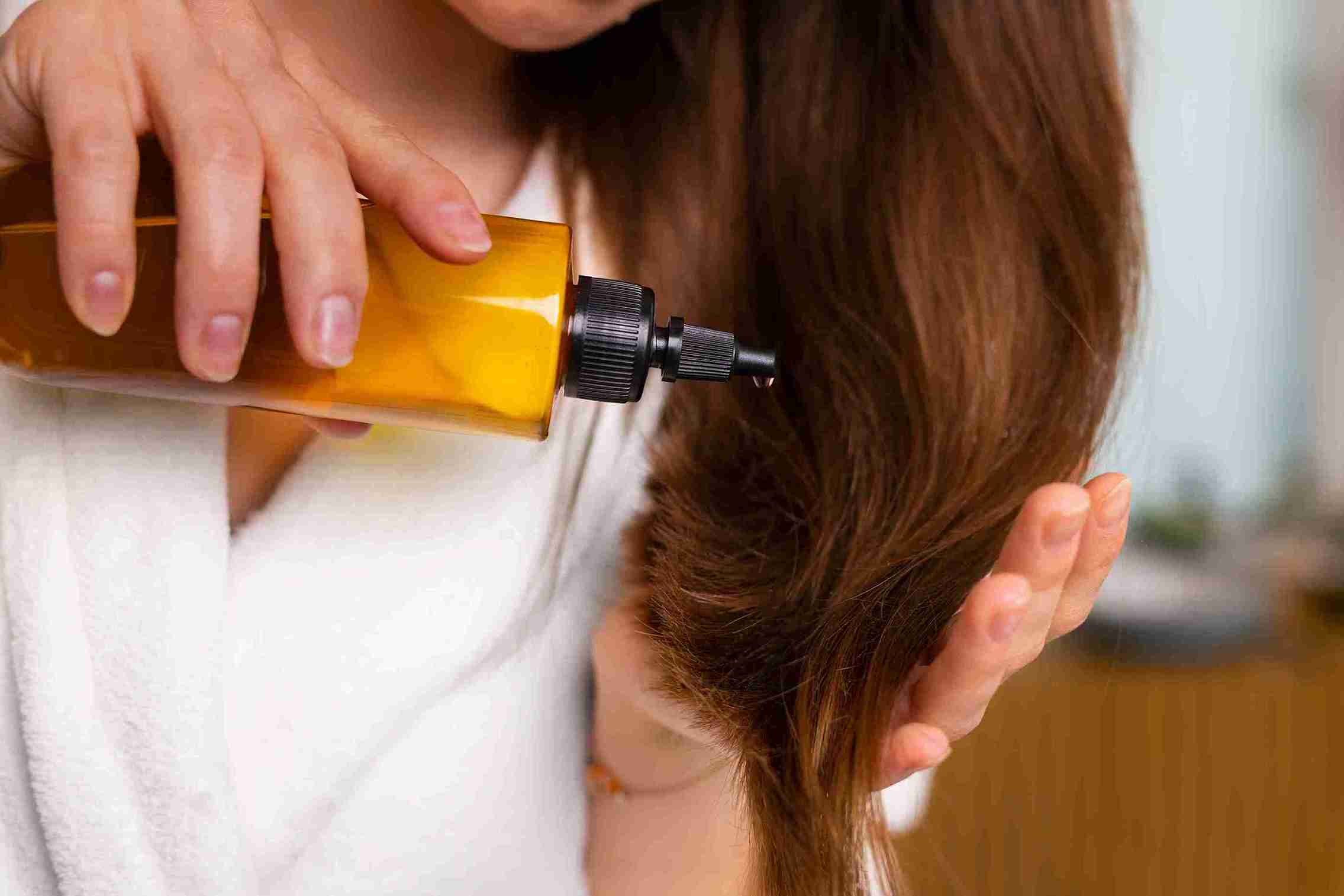 Hair Serum vs Hair Oil: What’s the Difference & Which Is Better? – Nuvari